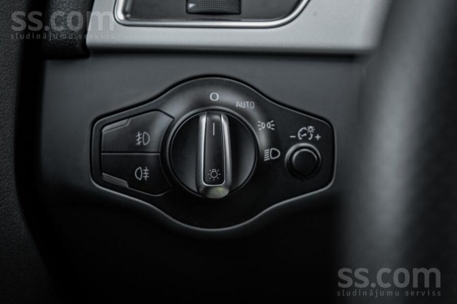 Grey Audi A5 2011 in Riga, with an engine capacity of 2.00 L and mileage of 230 thousand km for 7450 €, photo 29 on AUTOMOTO.COM.LV