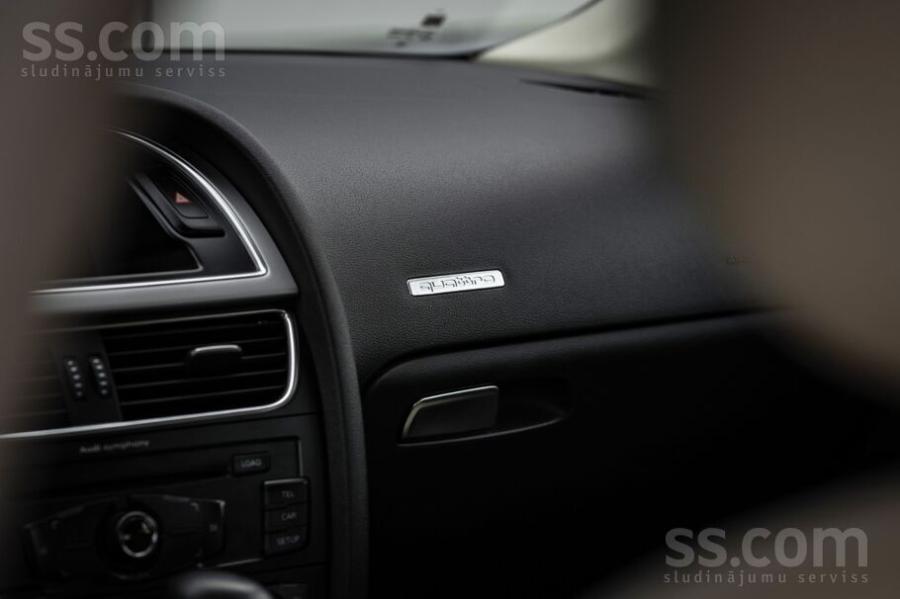 Grey Audi A5 2011 in Riga, with an engine capacity of 2.00 L and mileage of 230 thousand km for 7450 €, photo 30 on AUTOMOTO.COM.LV