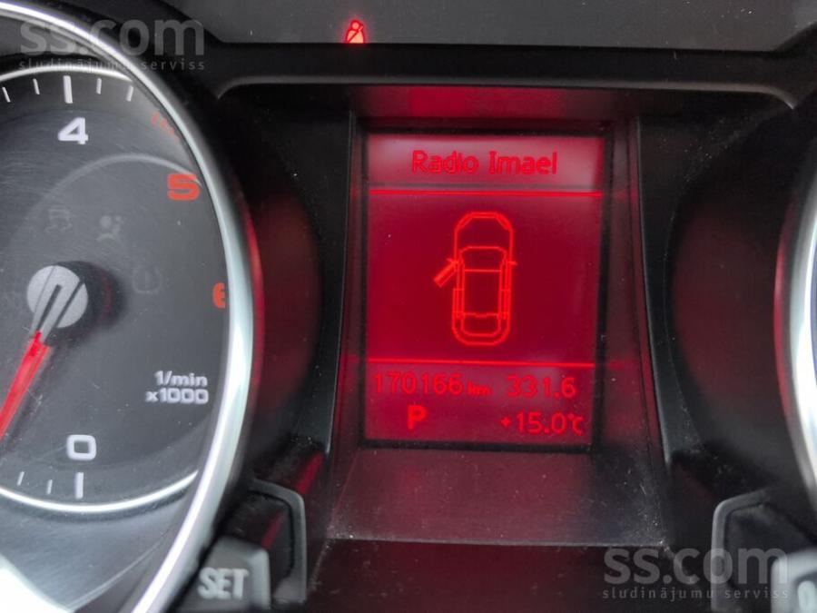 Pelēks Audi A5 2011 Saldus, ar dzinēja tilpumu 2.70 L un nobraukumu 180 tūkst. km par 8200 €, foto 8 vietnē AUTOMOTO.COM.LV