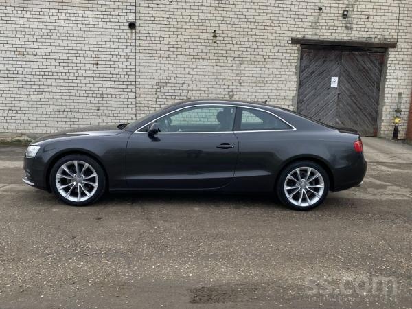 Grey Audi A5 2012 in Ogre, with an engine capacity of 3.00 L and mileage of 271 thousand km for 11250 €, photo 7 on AUTOMOTO.COM.LV