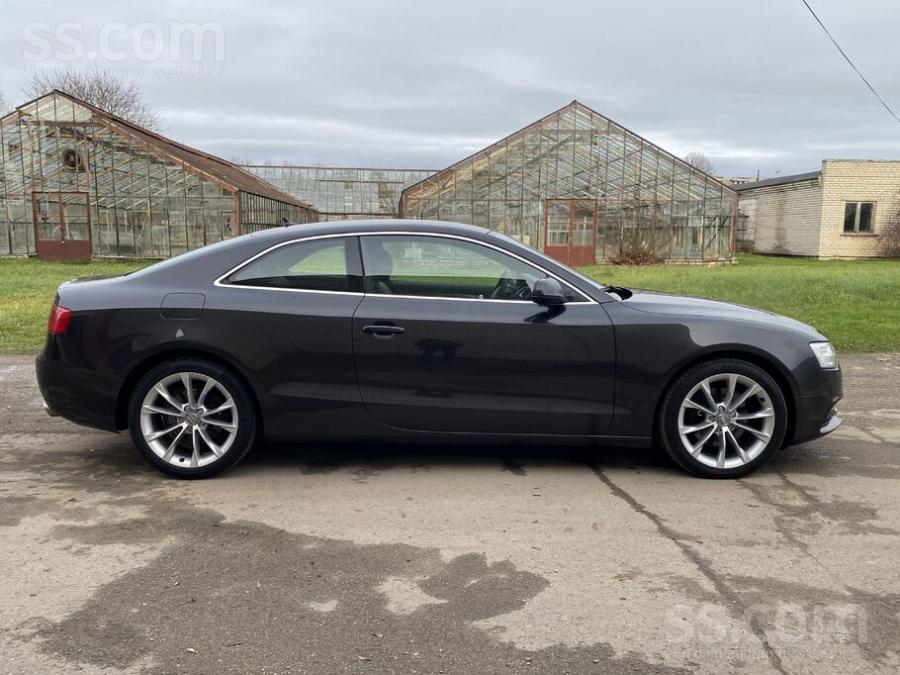 Grey Audi A5 2012 in Ogre, with an engine capacity of 3.00 L and mileage of 271 thousand km for 11100 €, photo 6 on AUTOMOTO.COM.LV