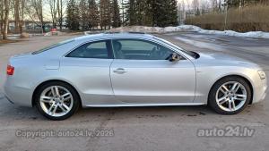 Grey Audi A5 2012 in Tartu, with an engine capacity of 2.00 L and mileage of 218 thousand km for 9900 €, photo 5 on AUTOMOTO.COM.LV