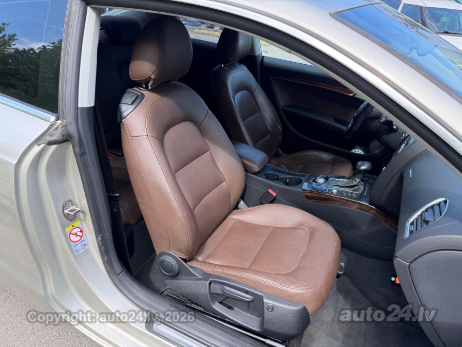 Pelēks Audi A5 2012 Tallina, ar dzinēja tilpumu 3.00 L un nobraukumu 226 tūkst. km par 11399 €, foto 10 vietnē AUTOMOTO.COM.LV