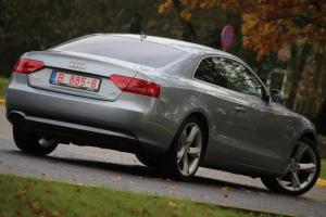 Pelēks Audi A5 2012 Rīga, ar dzinēja tilpumu 2.00 L un nobraukumu 240 tūkst. km par 8990 €, foto 3 vietnē AUTOMOTO.COM.LV