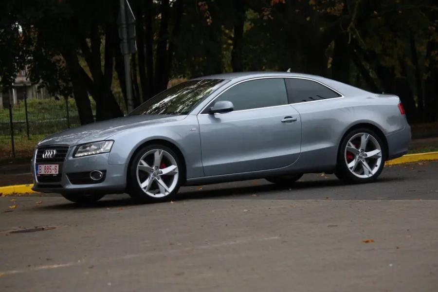 Pelēks Audi A5 2012 Rīga, ar dzinēja tilpumu 2.00 L un nobraukumu 240 tūkst. km par 8990 €, foto 6 vietnē AUTOMOTO.COM.LV