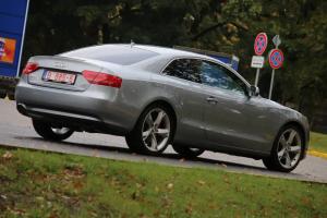 Pelēks Audi A5 2012 Rīga, ar dzinēja tilpumu 2.00 L un nobraukumu 240 tūkst. km par 8990 €, foto 7 vietnē AUTOMOTO.COM.LV