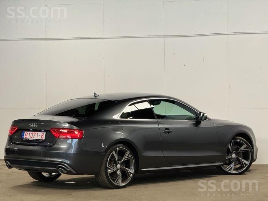 Pelēks Audi A5 2012 Jūrmala, ar dzinēja tilpumu 3.00 L un nobraukumu 208 tūkst. km par 11950 €, foto 14 vietnē AUTOMOTO.COM.LV