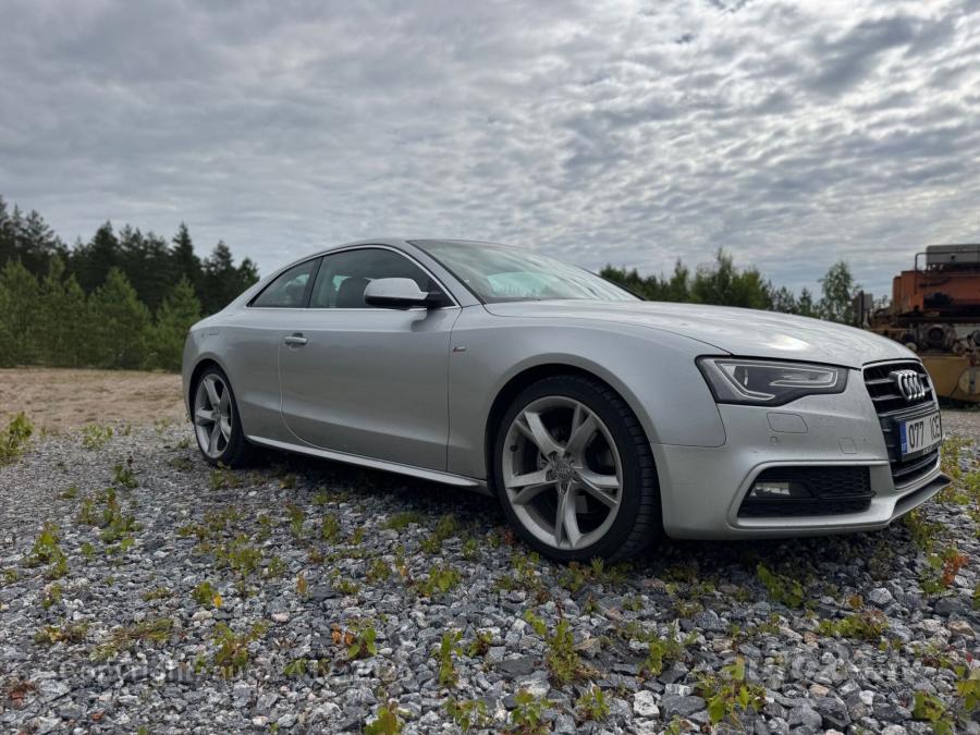 Grey Audi A5 2012 in Tallinn, with an engine capacity of 2.00 L and mileage of 0 thousand km for 10900 €, photo 4 on AUTOMOTO.COM.LV