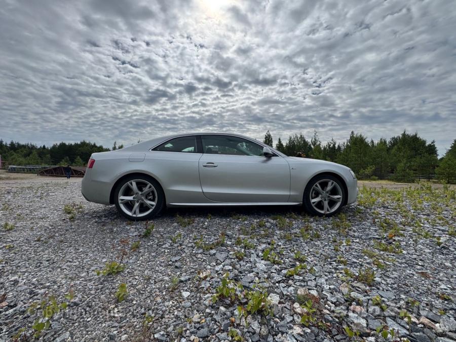 Grey Audi A5 2012 in Tallinn, with an engine capacity of 2.00 L and mileage of 0 thousand km for 10900 €, photo 7 on AUTOMOTO.COM.LV