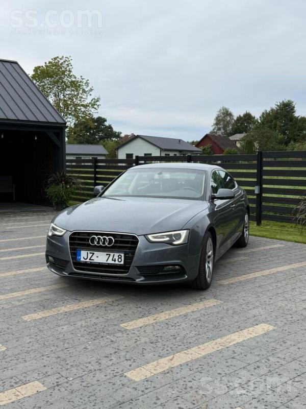 Pelēks Audi A5 2012 Rīga, ar dzinēja tilpumu 1.80 L un nobraukumu 207 tūkst. km par 7990 €, foto 1 vietnē AUTOMOTO.COM.LV