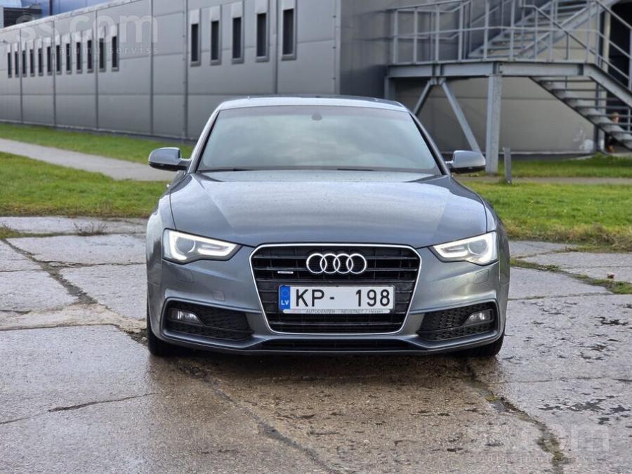 Pelēks Audi A5 2013 Rīga, ar dzinēja tilpumu 2.00 L un nobraukumu 216 tūkst. km par 9990 €, foto 4 vietnē AUTOMOTO.COM.LV