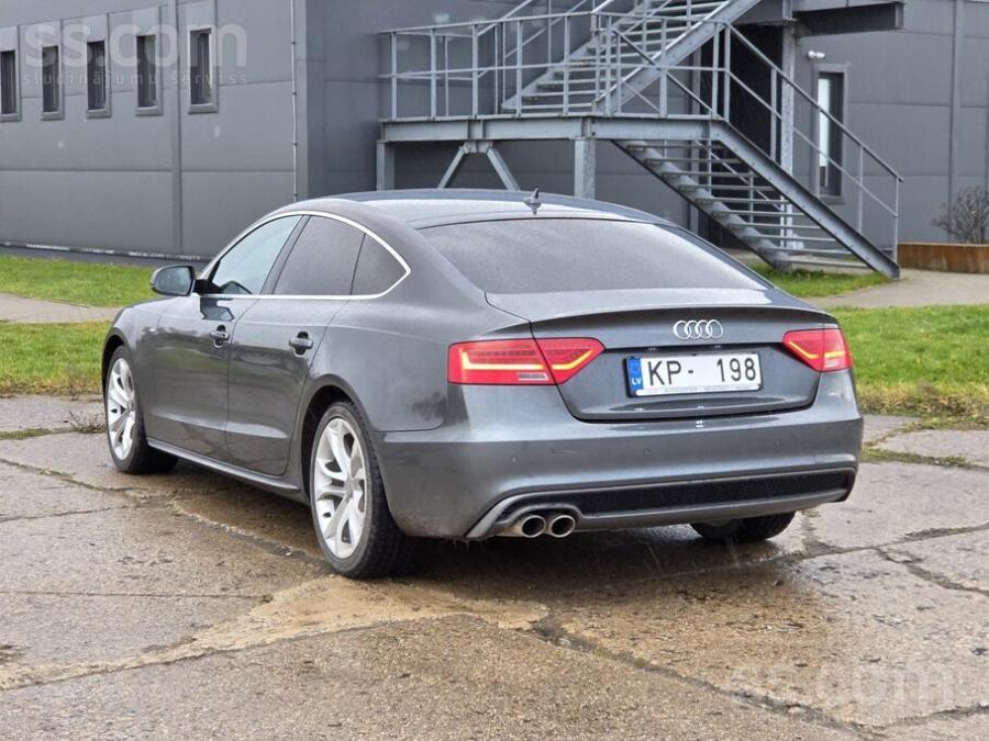 Pelēks Audi A5 2013 Rīga, ar dzinēja tilpumu 2.00 L un nobraukumu 216 tūkst. km par 9990 €, foto 17 vietnē AUTOMOTO.COM.LV