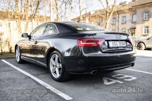 Pelēks Audi A5 2013 Tallina, ar dzinēja tilpumu 3.00 L un nobraukumu 260 tūkst. km par 8999 €, foto 3 vietnē AUTOMOTO.COM.LV
