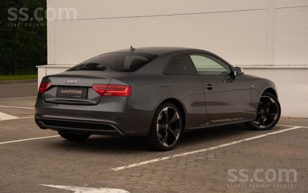 Grey Audi A5 2013 in Riga, with an engine capacity of 2.00 L and mileage of 255 thousand km for 10990 €, photo 7 on AUTOMOTO.COM.LV