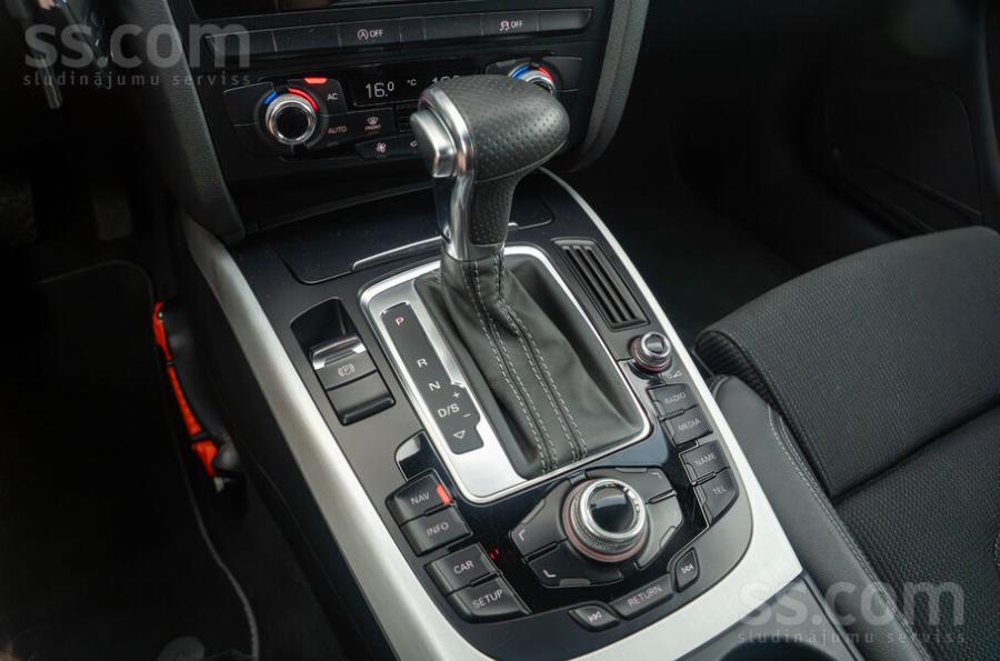Grey Audi A5 2013 in Riga, with an engine capacity of 2.00 L and mileage of 255 thousand km for 10990 €, photo 25 on AUTOMOTO.COM.LV