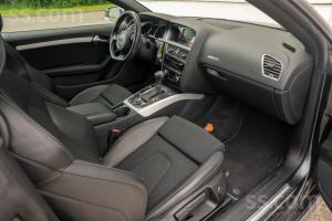 Grey Audi A5 2013 in Riga, with an engine capacity of 2.00 L and mileage of 255 thousand km for 10990 €, photo 26 on AUTOMOTO.COM.LV