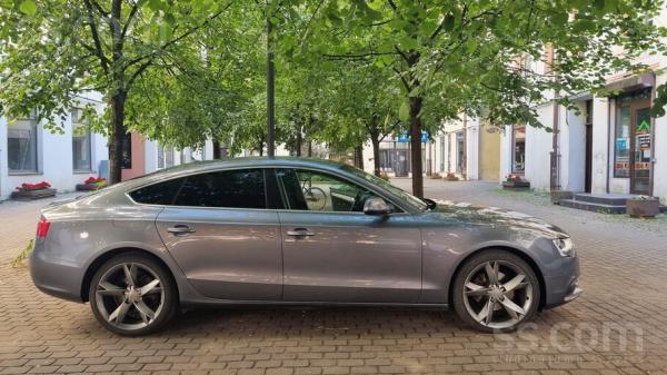 Grey Audi A5 2013 in Riga, with an engine capacity of 2.00 L and mileage of 285 thousand km for 5900 €, photo 3 on AUTOMOTO.COM.LV