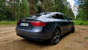 Grey Audi A5 2013 in Riga, with an engine capacity of 2.00 L and mileage of 286 thousand km for 5300 €, photo 4 on AUTOMOTO.COM.LV
