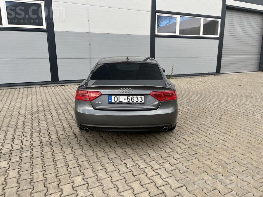 Pelēks Audi A5 2014 Rīga, ar dzinēja tilpumu 3.00 L un nobraukumu 196 tūkst. km par 12895 €, foto 5 vietnē AUTOMOTO.COM.LV