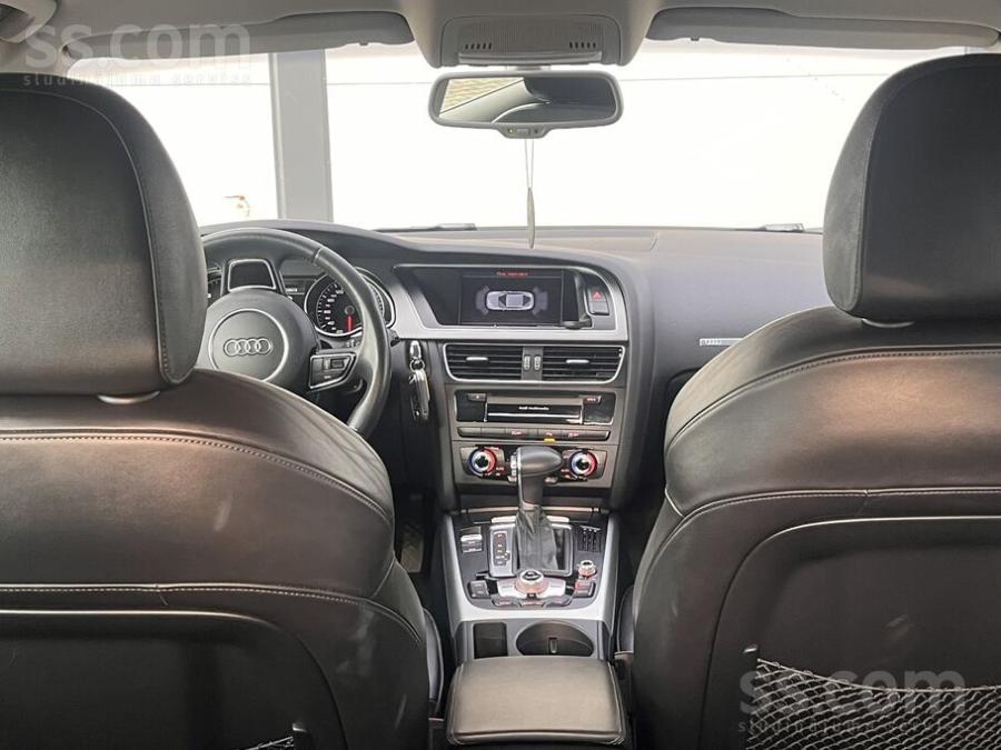 Pelēks Audi A5 2014 Rīga, ar dzinēja tilpumu 3.00 L un nobraukumu 196 tūkst. km par 12895 €, foto 12 vietnē AUTOMOTO.COM.LV