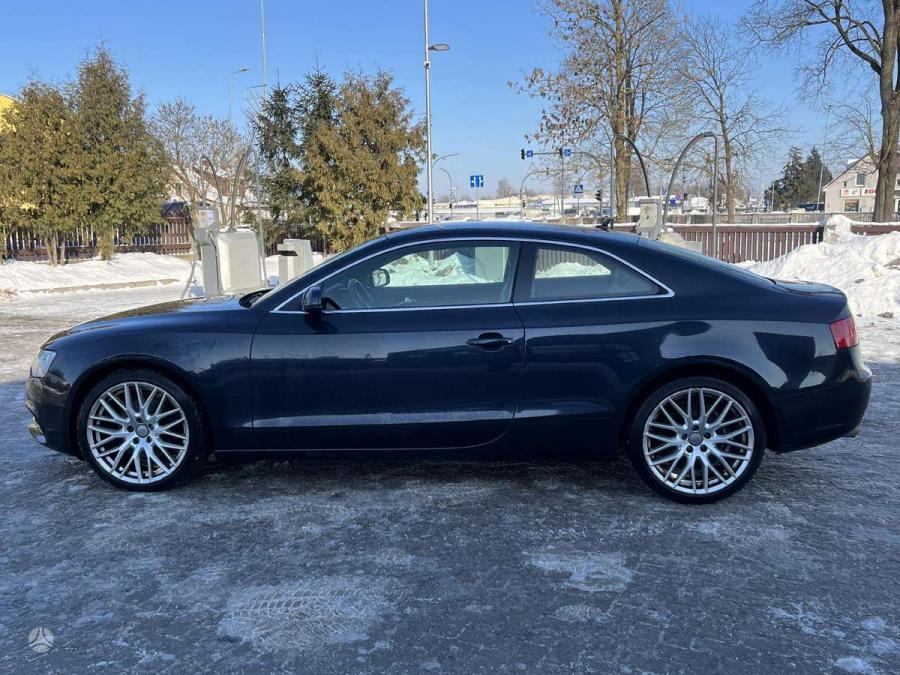 Pelēks Audi A5 2015 Tauragė, ar dzinēja tilpumu 1.97 L un nobraukumu 245 tūkst. km par 7250 €, foto 8 vietnē AUTOMOTO.COM.LV