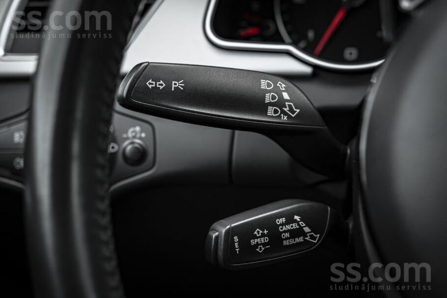 Grey Audi A5 2016 in Riga, with an engine capacity of 3.00 L and mileage of 270 thousand km for 14500 €, photo 15 on AUTOMOTO.COM.LV