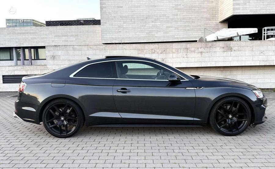 Grey Audi A5 2018 in Vilnius, with an engine capacity of 1.98 L and mileage of 142 thousand km for 16950 €, photo 9 on AUTOMOTO.COM.LV