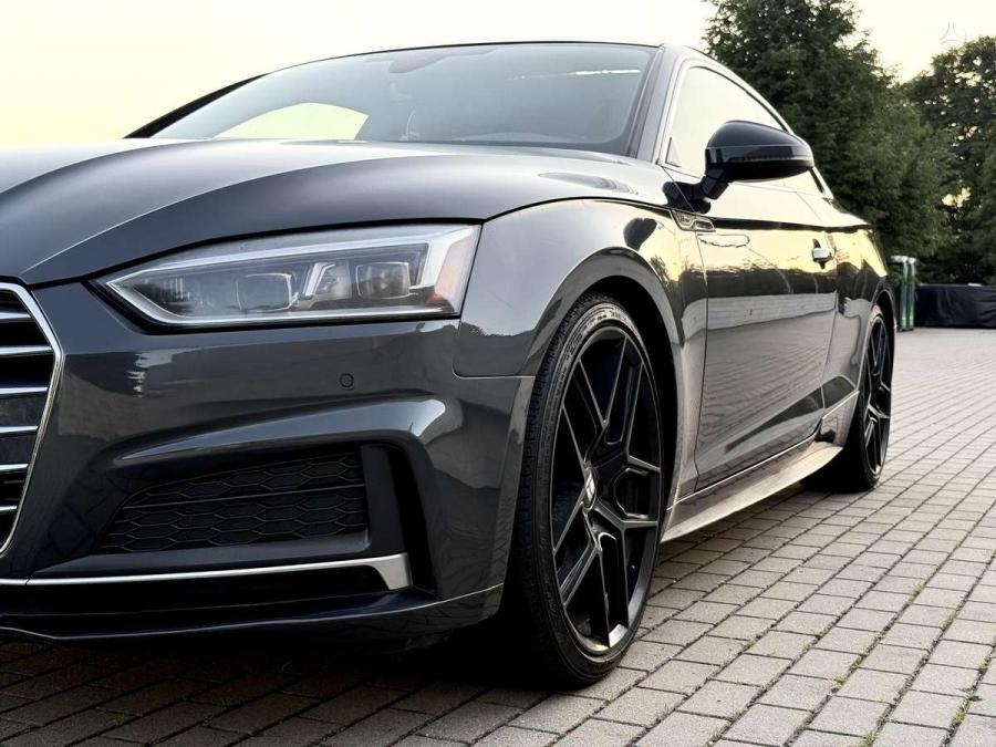Grey Audi A5 2018 in Vilnius, with an engine capacity of 1.98 L and mileage of 142 thousand km for 16950 €, photo 12 on AUTOMOTO.COM.LV