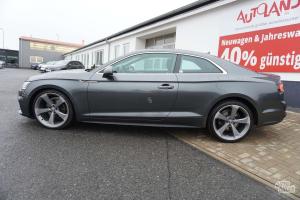 Grey Audi A5 2019 in Kaunas, with an engine capacity of 2.00 L and mileage of 53 thousand km for 31660 €, photo 3 on AUTOMOTO.COM.LV