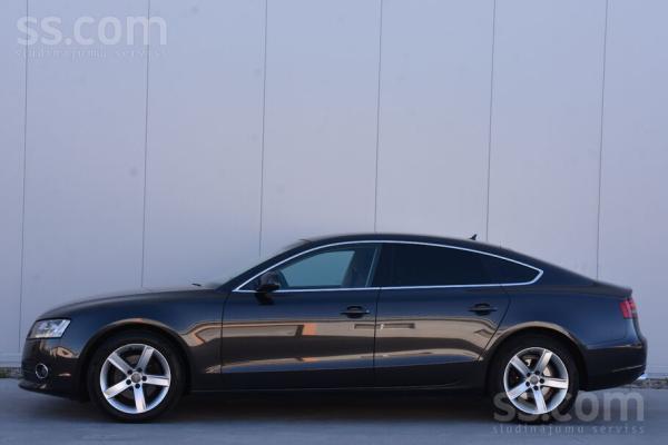 Pelēks Audi A5 2009 Rīga, ar dzinēja tilpumu 2.00 L un nobraukumu 180 tūkst. km par 7450 €, foto 2 vietnē AUTOMOTO.COM.LV