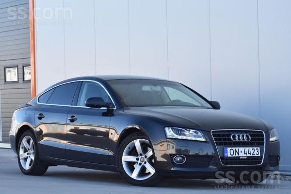 Pelēks Audi A5 2009 Rīga, ar dzinēja tilpumu 2.00 L un nobraukumu 180 tūkst. km par 7450 €, foto 4 vietnē AUTOMOTO.COM.LV