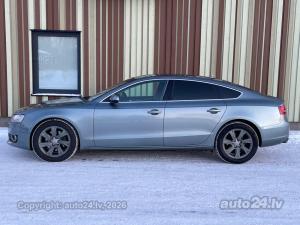 Pelēks Audi A5 2010 Tartu, ar dzinēja tilpumu 3.00 L un nobraukumu 182 tūkst. km par 8500 €, foto 7 vietnē AUTOMOTO.COM.LV
