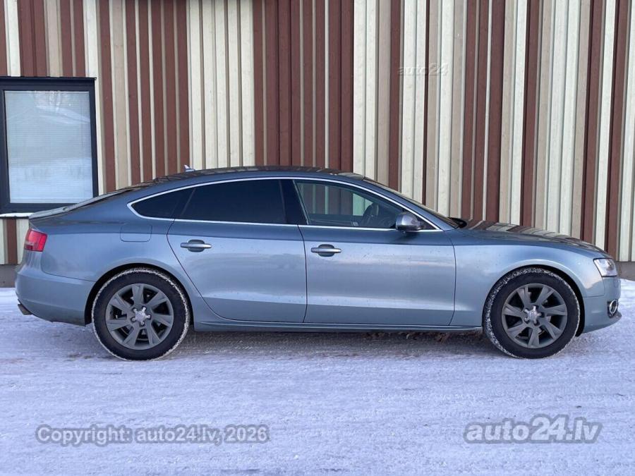 Pelēks Audi A5 2010 Tartu, ar dzinēja tilpumu 3.00 L un nobraukumu 182 tūkst. km par 8500 €, foto 8 vietnē AUTOMOTO.COM.LV