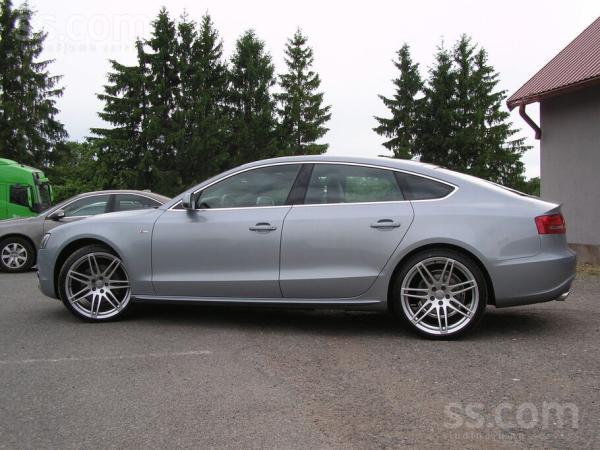 Pelēks Audi A5 2010 Rīga, ar dzinēja tilpumu 3.00 L un nobraukumu 0 tūkst. km par 10950 €, foto 4 vietnē AUTOMOTO.COM.LV