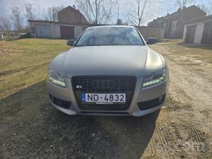 Grey Audi A5 2010 in Madona, with an engine capacity of 2.00 L and mileage of 220 thousand km for 8500 €, photo  on AUTOMOTO.COM.LV