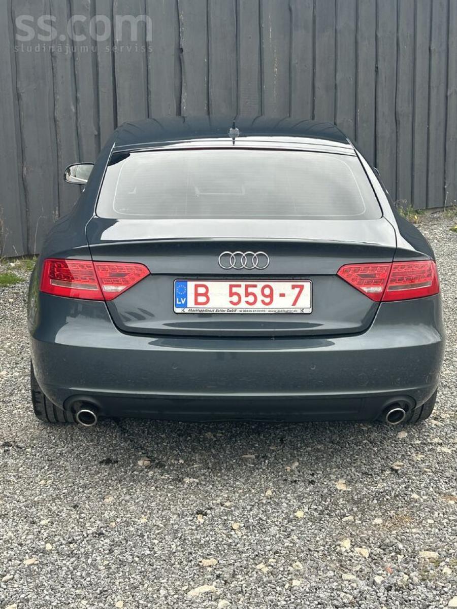 Pelēks Audi A5 2010 Rīga, ar dzinēja tilpumu 3.00 L un nobraukumu 265 tūkst. km par 8900 €, foto 7 vietnē AUTOMOTO.COM.LV