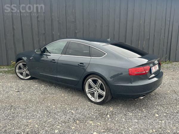 Grey Audi A5 2010 in Riga, with an engine capacity of 3.00 L and mileage of 265 thousand km for 8900 €, photo 9 on AUTOMOTO.COM.LV