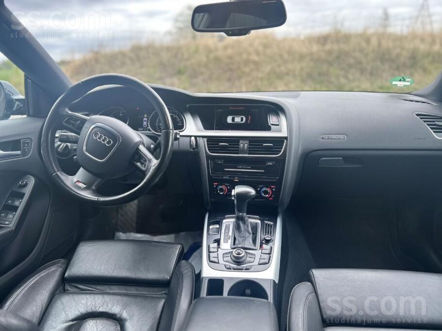 Pelēks Audi A5 2010 Rīga, ar dzinēja tilpumu 3.00 L un nobraukumu 265 tūkst. km par 8900 €, foto 16 vietnē AUTOMOTO.COM.LV