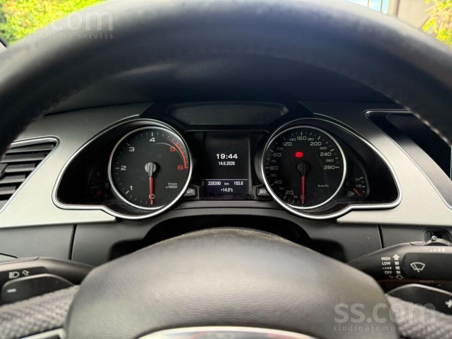 Pelēks Audi A5 2010 Aizkraukle, ar dzinēja tilpumu 3.00 L un nobraukumu 328 tūkst. km par 9800 €, foto 13 vietnē AUTOMOTO.COM.LV