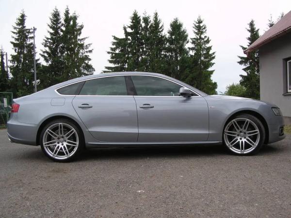 Grey Audi A5 2010 in Sigulda, with an engine capacity of 3.00 L and mileage of 258 thousand km for 10950 €, photo 7 on AUTOMOTO.COM.LV