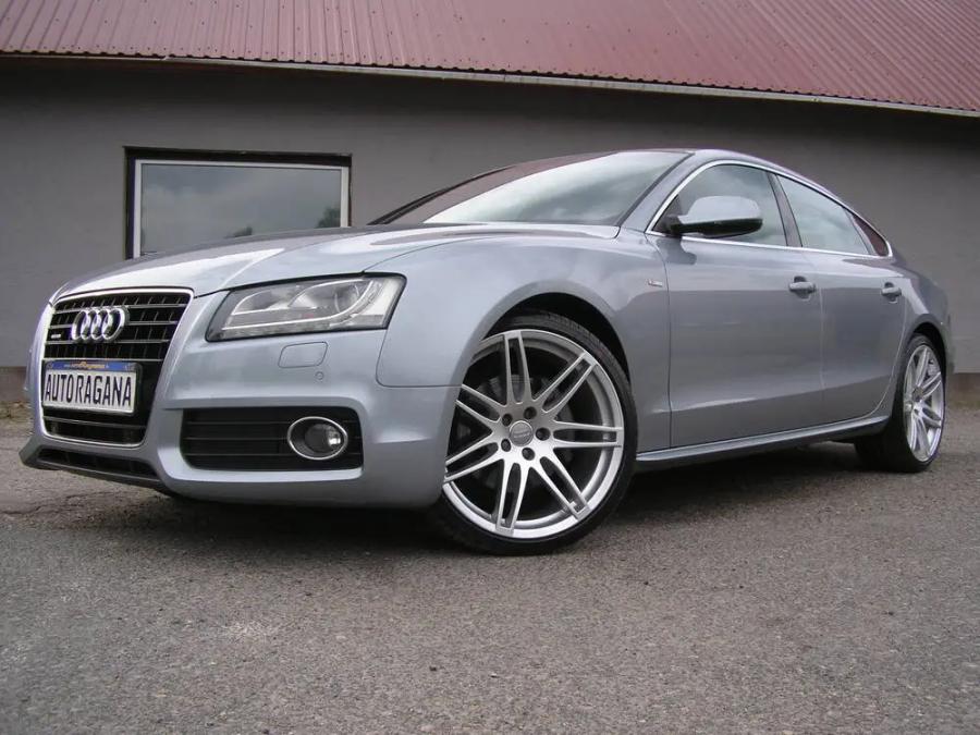 Pelēks Audi A5 2010 Sigulda, ar dzinēja tilpumu 3.00 L un nobraukumu 258 tūkst. km par 10950 €, foto 10 vietnē AUTOMOTO.COM.LV