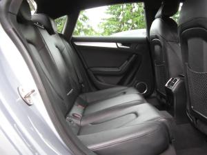 Pelēks Audi A5 2010 Sigulda, ar dzinēja tilpumu 3.00 L un nobraukumu 258 tūkst. km par 10950 €, foto 29 vietnē AUTOMOTO.COM.LV