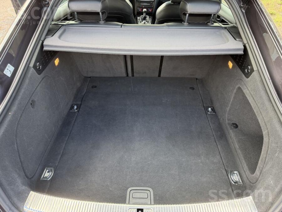 Pelēks Audi A5 2010 Rēzekne, ar dzinēja tilpumu 2.00 L un nobraukumu 0 tūkst. km par 6750 €, foto 18 vietnē AUTOMOTO.COM.LV