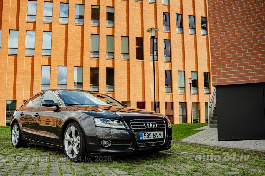 Pelēks Audi A5 2010 Tallina, ar dzinēja tilpumu 2.70 L un nobraukumu 354 tūkst. km par 6500 €, foto 5 vietnē AUTOMOTO.COM.LV