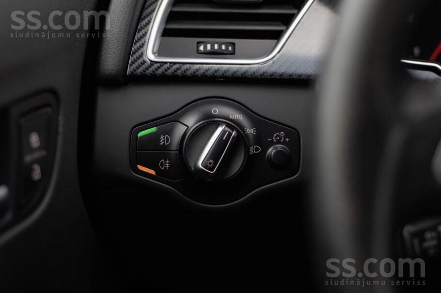 Pelēks Audi A5 2010 Rīga, ar dzinēja tilpumu 2.70 L un nobraukumu 443 tūkst. km par 6690 €, foto 16 vietnē AUTOMOTO.COM.LV