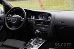 Pelēks Audi A5 2010 Rīga, ar dzinēja tilpumu 2.70 L un nobraukumu 443 tūkst. km par 6690 €, foto 21 vietnē AUTOMOTO.COM.LV