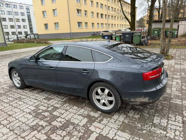 Pelēks Audi A5 2011 Tallina, ar dzinēja tilpumu 2.00 L un nobraukumu 317 tūkst. km par 9000 €, foto 7 vietnē AUTOMOTO.COM.LV