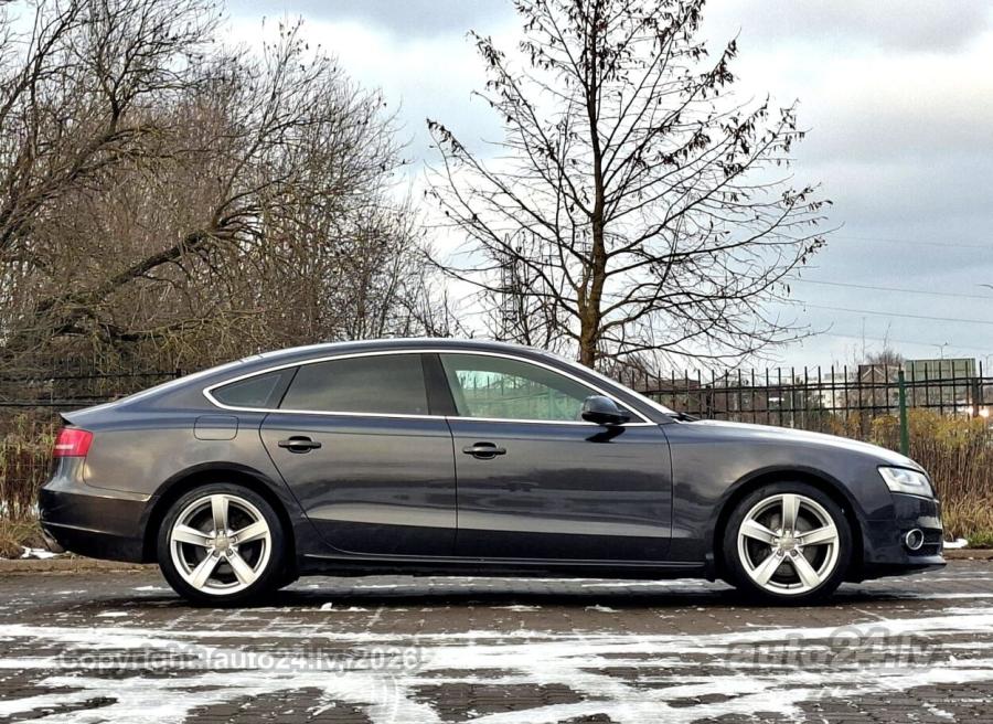 Pelēks Audi A5 2011 Tartu, ar dzinēja tilpumu 0.00 L un nobraukumu 267 tūkst. km par 8250 €, foto 6 vietnē AUTOMOTO.COM.LV