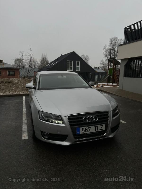 Grey Audi A5 2011 in Tallinn, with an engine capacity of 2.00 L and mileage of 260 thousand km for 7990 €, photo 2 on AUTOMOTO.COM.LV