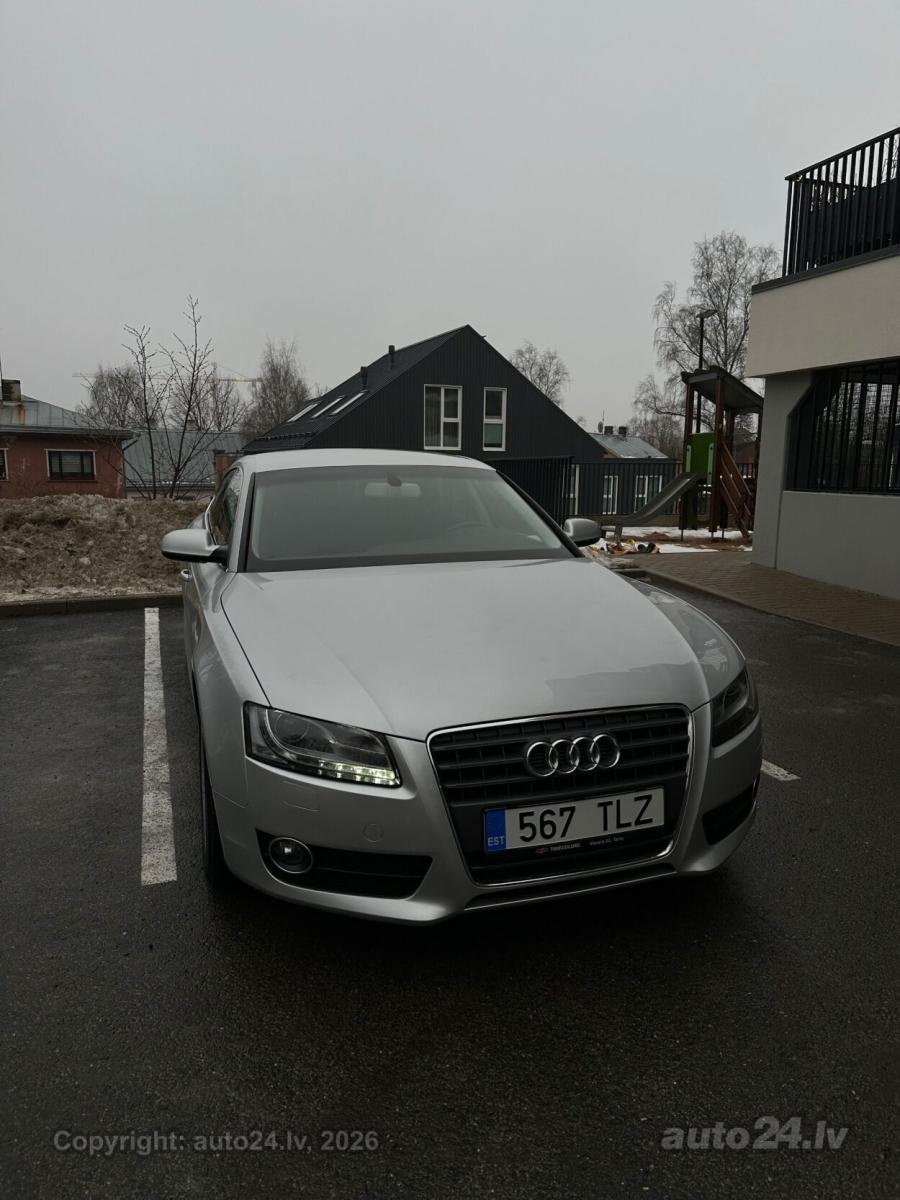 Pelēks Audi A5 2011 Tallina, ar dzinēja tilpumu 2.00 L un nobraukumu 260 tūkst. km par 7990 €, foto 2 vietnē AUTOMOTO.COM.LV